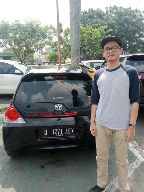 FR Rent Car Bandung